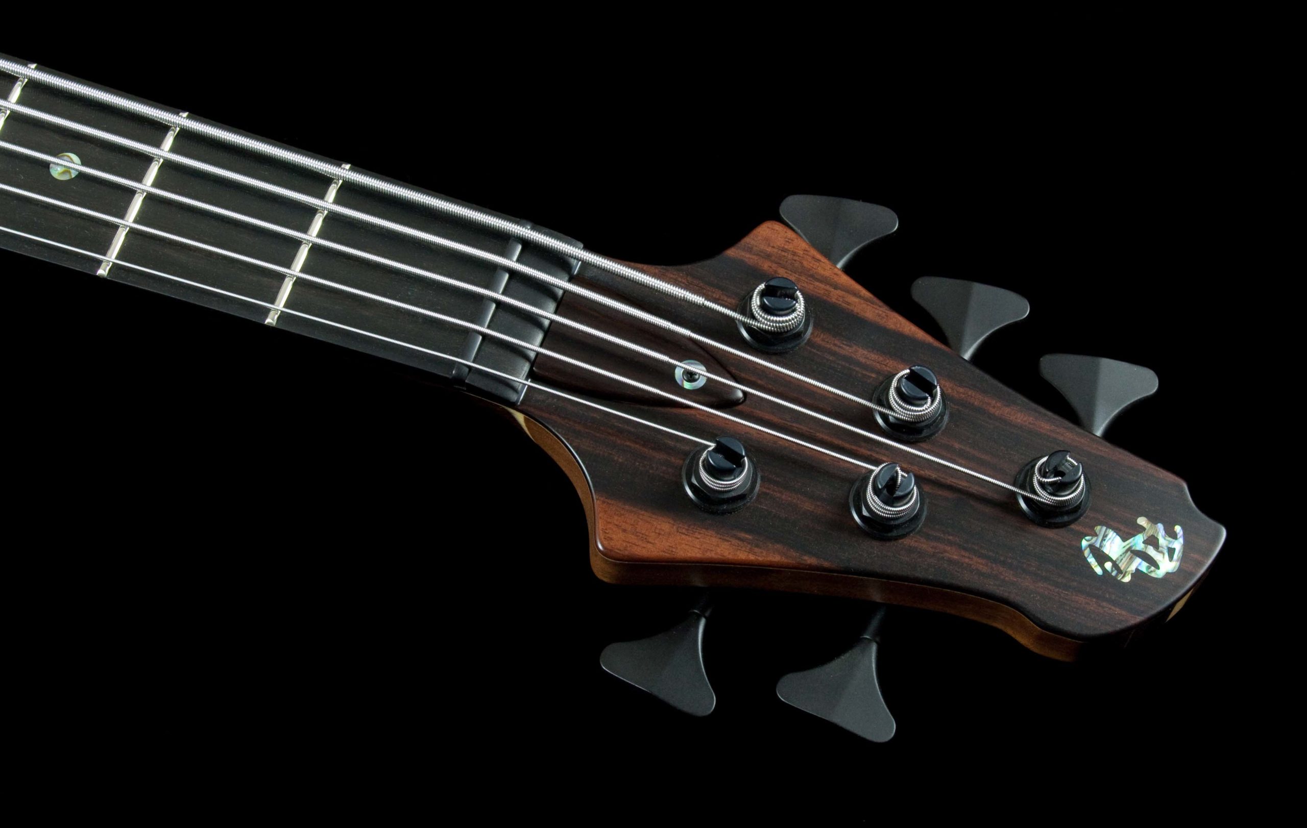 Nexus – RJ Custom Shop